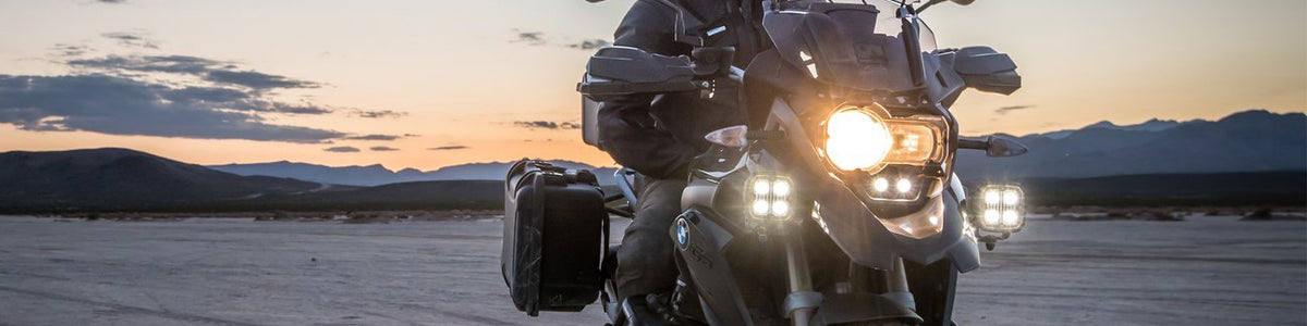 2013 BMW R1200GS featuring DM, D2 & D4 Lights