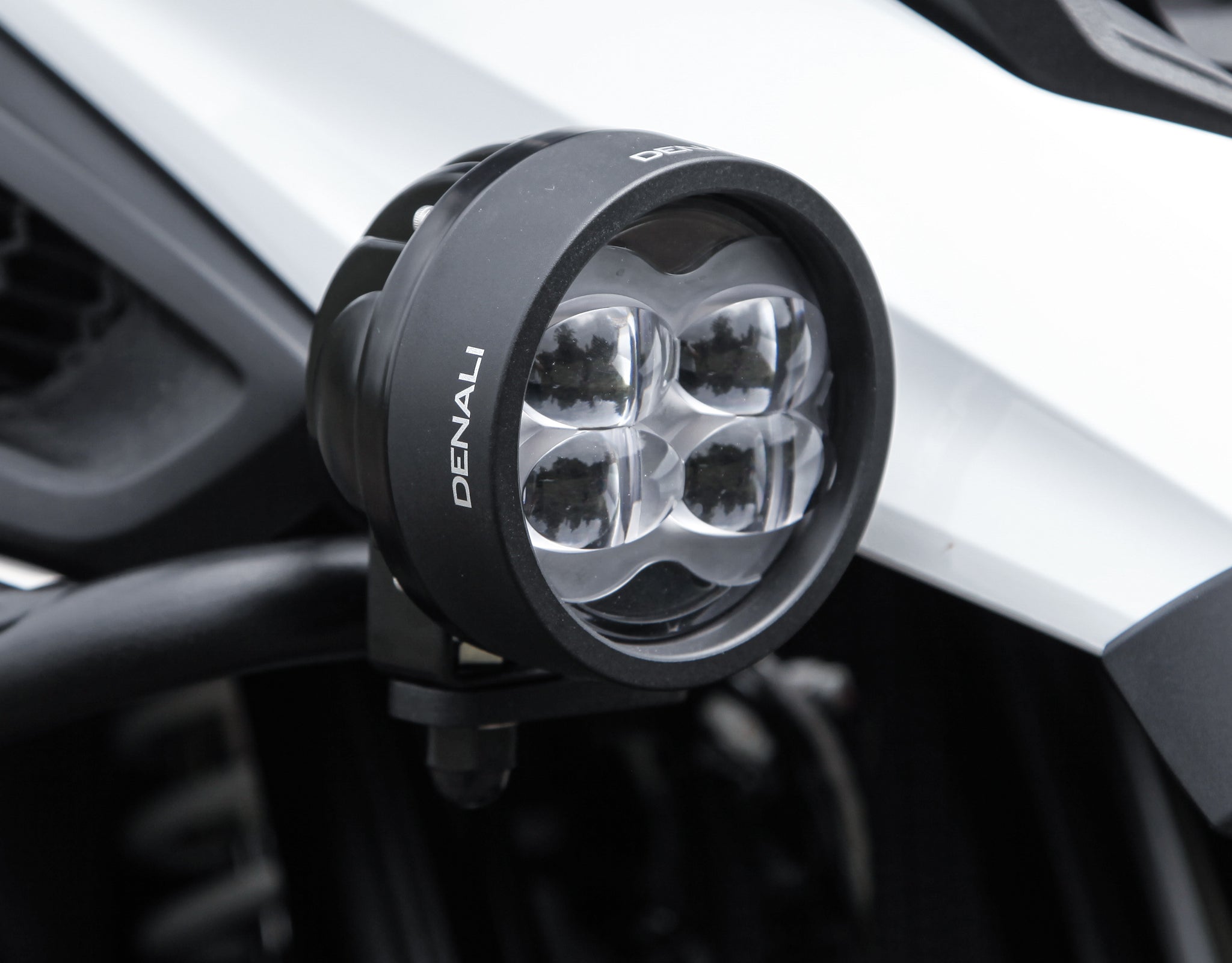 D3 LED Fog Light Pods with DataDim™ Technology – DENALI Electronics